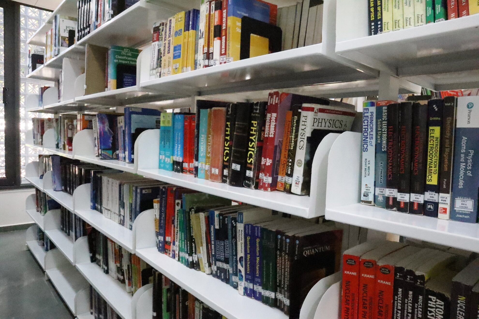 Library - IAR - Institute of Advanced Research
