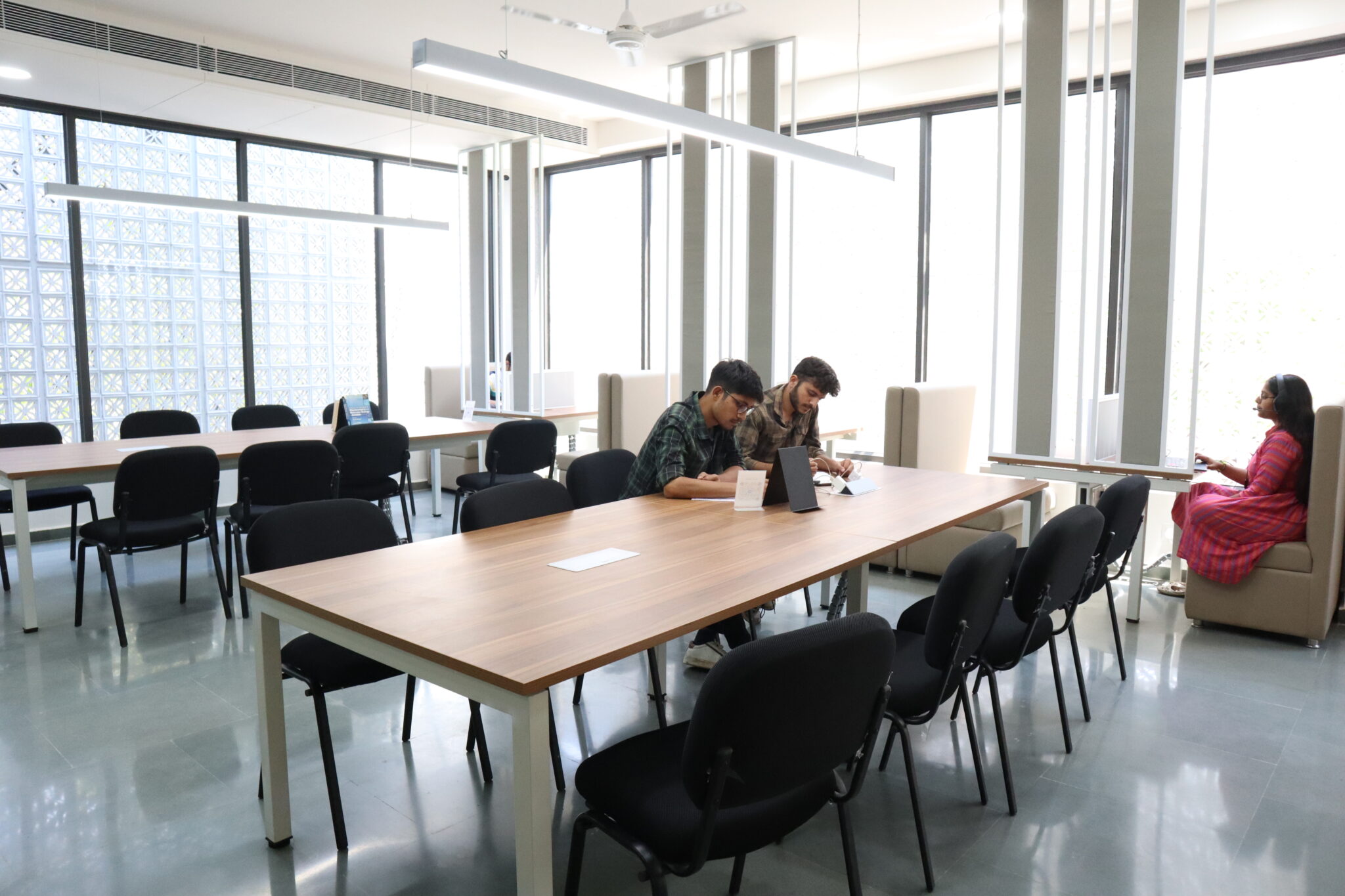Library - IAR - Institute of Advanced Research